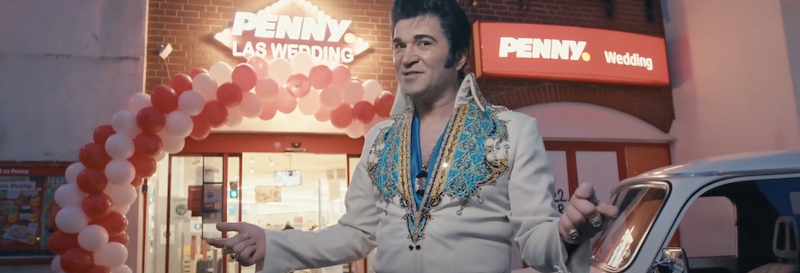 Serviceplan: Penny Berlin becomes a Vegas wedding chapel – The Stable